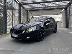 Черный Вольво B60 2012 в Рига, объемом двигателя 2.40 л и пробегом 331 тыс. км за 6900 €, фото 6 на AUTOMOTO.COM.LV