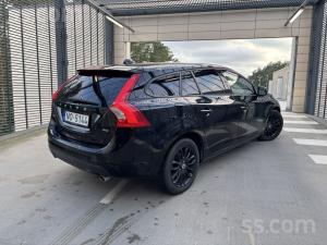 Черный Вольво B60 2012 в Рига, объемом двигателя 2.40 л и пробегом 331 тыс. км за 6900 €, фото 8 на AUTOMOTO.COM.LV