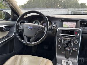 Черный Вольво B60 2012 в Рига, объемом двигателя 2.40 л и пробегом 331 тыс. км за 6900 €, фото 15 на AUTOMOTO.COM.LV