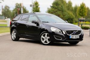 Черный Вольво B60 2012 в Елгава, объемом двигателя 2.00 л и пробегом 0 тыс. км за 6650 €, фото 4 на AUTOMOTO.COM.LV
