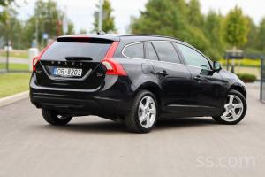 Черный Вольво B60 2012 в Елгава, объемом двигателя 2.00 л и пробегом 0 тыс. км за 6650 €, фото 5 на AUTOMOTO.COM.LV