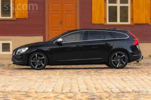 Melns Volvo V60 2012 Jelgava, ar dzinēja tilpumu 1.60 L un nobraukumu 0 tūkst. km par 5650 €, foto 18 vietnē AUTOMOTO.COM.LV