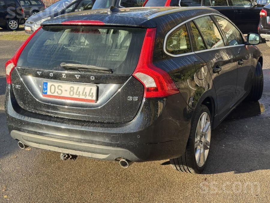 Черный Вольво B60 2012 в Рига, объемом двигателя 2.40 л и пробегом 238 тыс. км за 6950 €, фото 9 на AUTOMOTO.COM.LV