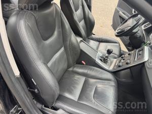 Черный Вольво B60 2012 в Рига, объемом двигателя 2.40 л и пробегом 238 тыс. км за 6950 €, фото 20 на AUTOMOTO.COM.LV