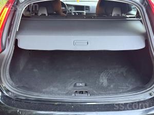 Black Volvo V60 2012 in Riga, with an engine capacity of 2.00 L and mileage of 0 thousand km for 3700 €, photo 25 on AUTOMOTO.COM.LV