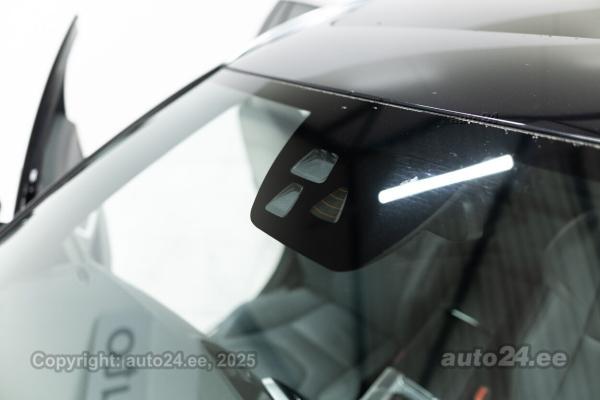 Black Volvo V60 2013 in Tallinn, with an engine capacity of 2.40 L and mileage of 288 thousand km for 9990 €, photo 11 on AUTOMOTO.COM.LV