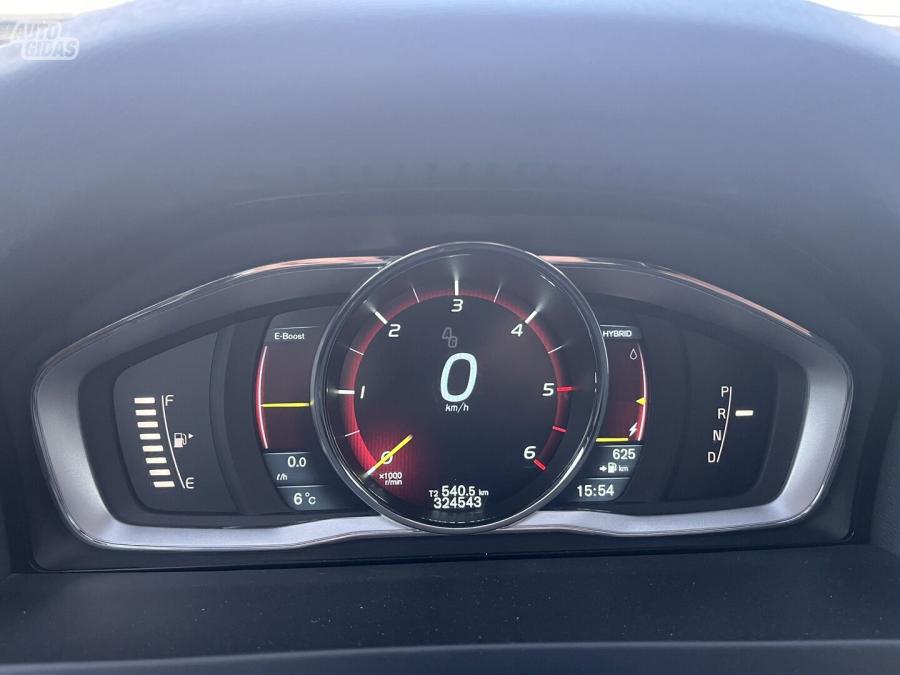 Melns Volvo V60 2013 Klaipėda, ar dzinēja tilpumu 2.40 L un nobraukumu 325 tūkst. km par 7500 €, foto 13 vietnē AUTOMOTO.COM.LV