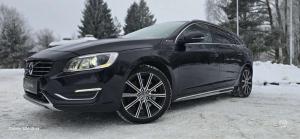 Black Volvo V60 2013 in Kazlu Ruda, with an engine capacity of 2.40 L and mileage of 235 thousand km for 7500 €, photo 6 on AUTOMOTO.COM.LV