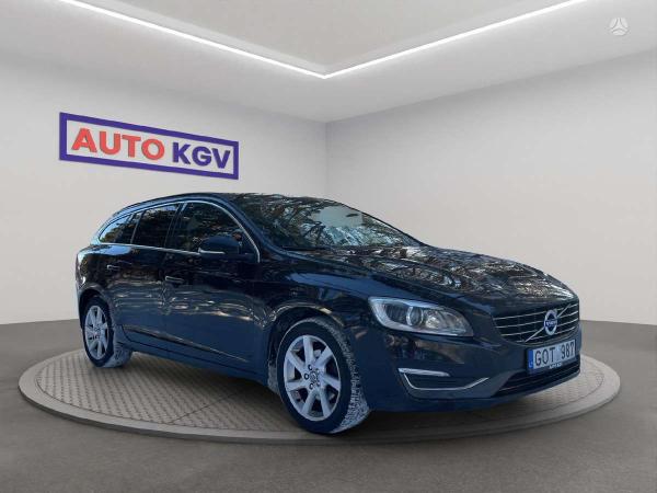Melns Volvo V60 2013 Viļņa, ar dzinēja tilpumu 1.60 L un nobraukumu 355 tūkst. km par 5499 €, foto 7 vietnē AUTOMOTO.COM.LV