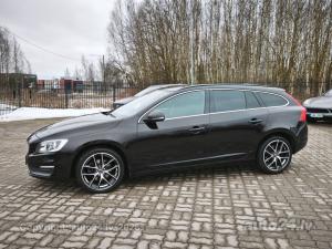 Black Volvo V60 2013 in Tartu, with an engine capacity of 1.60 L and mileage of 225 thousand km for 7490 €, photo 2 on AUTOMOTO.COM.LV