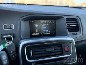 Melns Volvo V60 2013 Rīga, ar dzinēja tilpumu 2.40 L un nobraukumu 251 tūkst. km par 7990 €, foto 17 vietnē AUTOMOTO.COM.LV