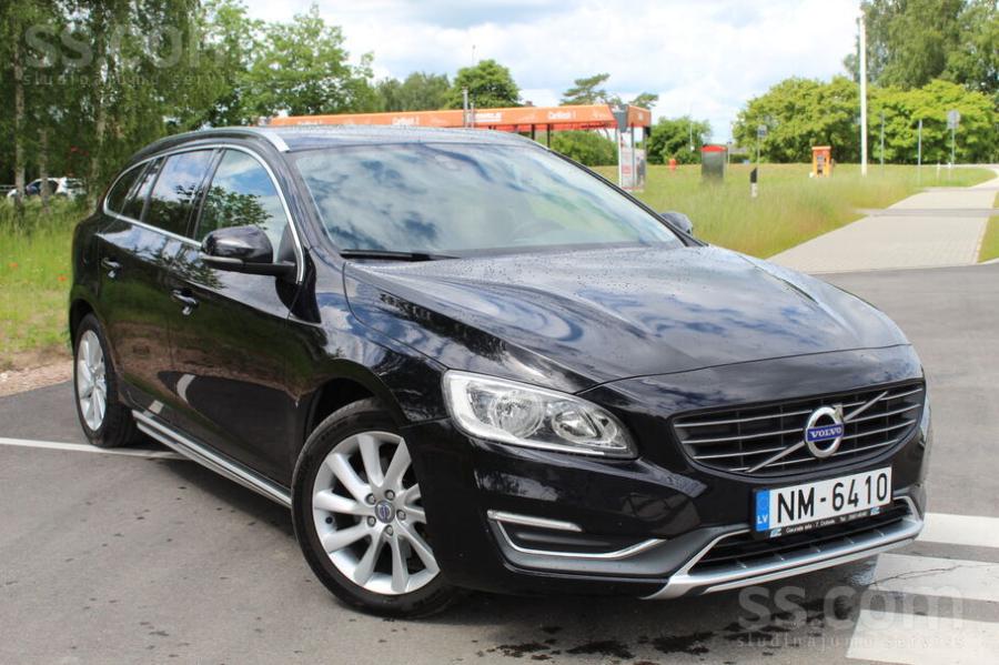 Melns Volvo V60 2013 Dobele, ar dzinēja tilpumu 1.60 L un nobraukumu 343 tūkst. km par 5300 €, foto 1 vietnē AUTOMOTO.COM.LV