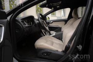 Black Volvo V60 2013 in Jelgava, with an engine capacity of 2.40 L and mileage of 192 thousand km for 10900 €, photo 12 on AUTOMOTO.COM.LV