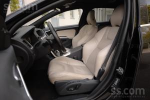 Black Volvo V60 2013 in Jelgava, with an engine capacity of 2.40 L and mileage of 192 thousand km for 10900 €, photo 13 on AUTOMOTO.COM.LV