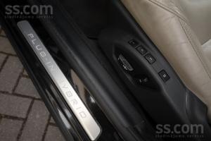 Black Volvo V60 2013 in Jelgava, with an engine capacity of 2.40 L and mileage of 192 thousand km for 10900 €, photo 23 on AUTOMOTO.COM.LV