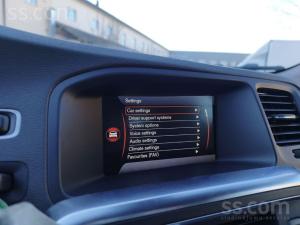 Black Volvo V60 2013 in Cesis, with an engine capacity of 2.00 L and mileage of 0 thousand km for 6500 €, photo 20 on AUTOMOTO.COM.LV