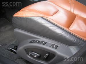Black Volvo V60 2013 in Riga, with an engine capacity of 2.40 L and mileage of 0 thousand km for 8950 €, photo 22 on AUTOMOTO.COM.LV
