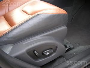 Black Volvo V60 2013 in Riga, with an engine capacity of 2.40 L and mileage of 0 thousand km for 8950 €, photo 28 on AUTOMOTO.COM.LV