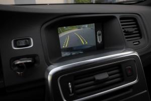 Melns Volvo V60 2013 Rīga, ar dzinēja tilpumu 2.40 L un nobraukumu 192 tūkst. km par 11900 €, foto 16 vietnē AUTOMOTO.COM.LV