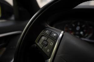 Melns Volvo V60 2013 Rīga, ar dzinēja tilpumu 2.40 L un nobraukumu 192 tūkst. km par 11900 €, foto 18 vietnē AUTOMOTO.COM.LV