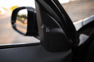 Melns Volvo V60 2013 Rīga, ar dzinēja tilpumu 2.40 L un nobraukumu 180 tūkst. km par 12900 €, foto 16 vietnē AUTOMOTO.COM.LV