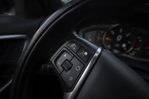 Melns Volvo V60 2013 Rīga, ar dzinēja tilpumu 2.40 L un nobraukumu 180 tūkst. km par 12900 €, foto 22 vietnē AUTOMOTO.COM.LV