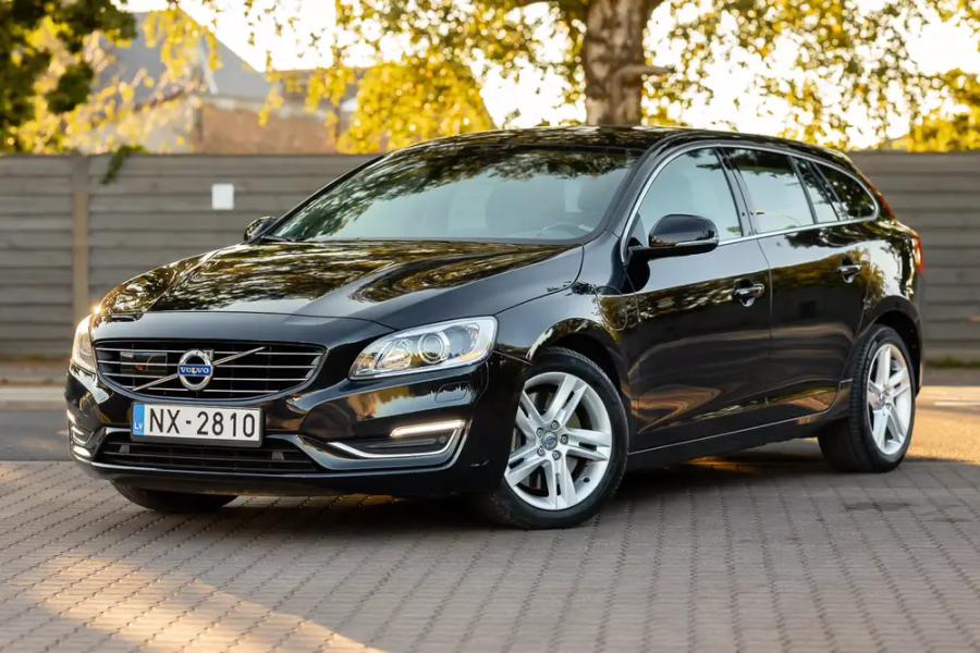Черный Вольво B60 2013 в Елгава, объемом двигателя 2.40 л и пробегом 279 тыс. км за 7200 €, фото 1 на AUTOMOTO.COM.LV
