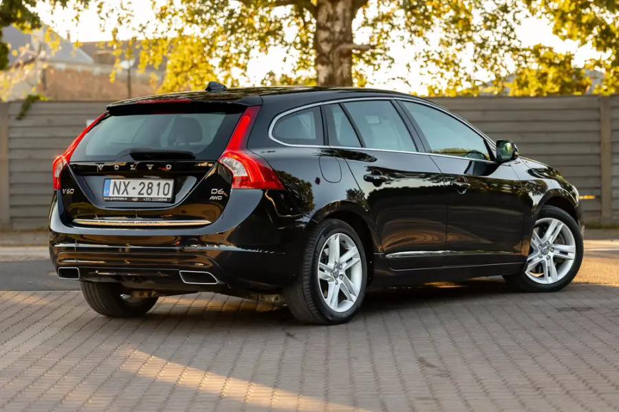 Черный Вольво B60 2013 в Елгава, объемом двигателя 2.40 л и пробегом 279 тыс. км за 7200 €, фото 5 на AUTOMOTO.COM.LV