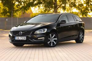 Черный Вольво B60 2013 в Елгава, объемом двигателя 2.40 л и пробегом 238 тыс. км за 9900 €, фото  на AUTOMOTO.COM.LV