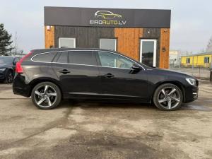 Черный Вольво B60 2013 в Рига, объемом двигателя 2.40 л и пробегом 270 тыс. км за 7990 €, фото 3 на AUTOMOTO.COM.LV