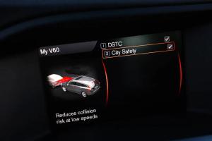 Black Volvo V60 2013 in Jelgava, with an engine capacity of 2.00 L and mileage of 325 thousand km for 5600 €, photo 22 on AUTOMOTO.COM.LV