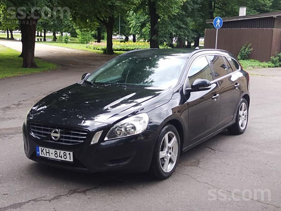 Melns Volvo V60 2013 Rīga, ar dzinēja tilpumu 2.00 L un nobraukumu 0 tūkst. km par 3900 €, foto 1 vietnē AUTOMOTO.COM.LV