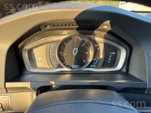 Black Volvo V60 2013 in Bauska, with an engine capacity of 2.40 L and mileage of 306 thousand km for 5000 €, photo 20 on AUTOMOTO.COM.LV