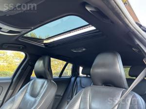 Black Volvo V60 2013 in Bauska, with an engine capacity of 2.40 L and mileage of 306 thousand km for 5000 €, photo 29 on AUTOMOTO.COM.LV