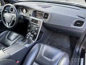 Black Volvo V60 2013 in Bauska, with an engine capacity of 2.40 L and mileage of 306 thousand km for 5000 €, photo 36 on AUTOMOTO.COM.LV
