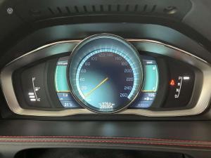 Черный Вольво B60 2013 в Расейняй, объемом двигателя 2.40 л и пробегом 295 тыс. км за 7299 €, фото 45 на AUTOMOTO.COM.LV