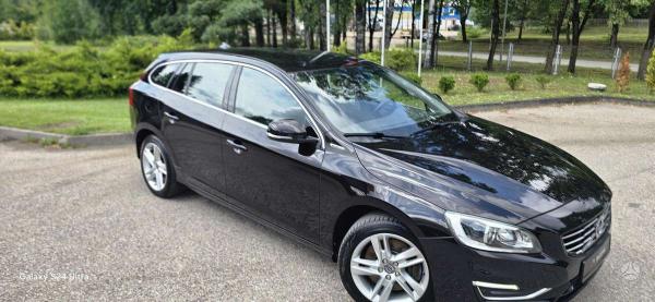 Черный Вольво B60 2013 в Казлу-Руда, объемом двигателя 2.40 л и пробегом 292 тыс. км за 6700 €, фото 5 на AUTOMOTO.COM.LV