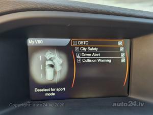 Melns Volvo V60 2013 Paide, ar dzinēja tilpumu 2.40 L un nobraukumu 271 tūkst. km par 8990 €, foto 15 vietnē AUTOMOTO.COM.LV