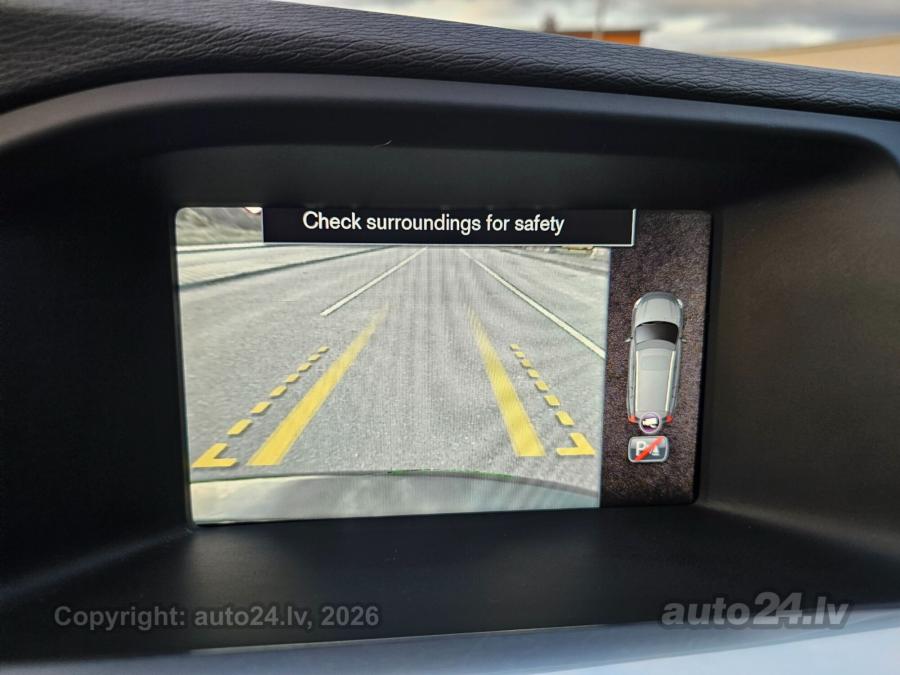 Melns Volvo V60 2013 Paide, ar dzinēja tilpumu 2.40 L un nobraukumu 271 tūkst. km par 8990 €, foto 18 vietnē AUTOMOTO.COM.LV