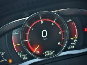 Черный Вольво B60 2013 в Елгава, объемом двигателя 2.40 л и пробегом 242 тыс. км за 8500 €, фото 21 на AUTOMOTO.COM.LV