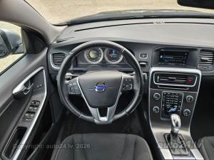 Black Volvo V60 2013 in Tartu, with an engine capacity of 2.40 L and mileage of 245 thousand km for 6990 €, photo 9 on AUTOMOTO.COM.LV