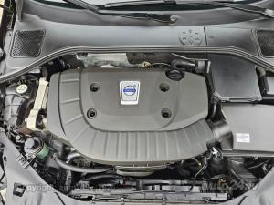 Black Volvo V60 2013 in Tartu, with an engine capacity of 2.40 L and mileage of 245 thousand km for 6990 €, photo 16 on AUTOMOTO.COM.LV