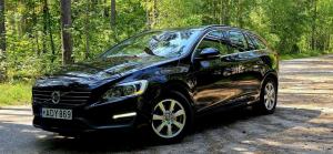 Black Volvo V60 2013 in Vilnius, with an engine capacity of 1.98 L and mileage of 289 thousand km for 6399 €, photo 9 on AUTOMOTO.COM.LV