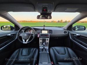 Черный Вольво B60 2013 в Пайде, объемом двигателя 2.40 л и пробегом 213 тыс. км за 9990 €, фото 16 на AUTOMOTO.COM.LV