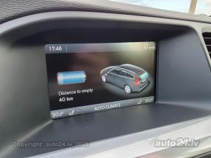 Черный Вольво B60 2013 в Пайде, объемом двигателя 2.40 л и пробегом 213 тыс. км за 9990 €, фото 19 на AUTOMOTO.COM.LV