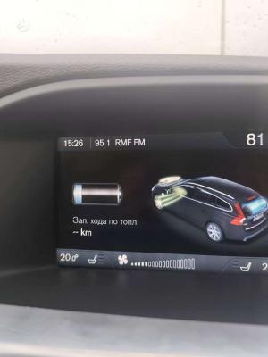 Melns Volvo V60 2013 Viļņa, ar dzinēja tilpumu 2.40 L un nobraukumu 303 tūkst. km par 7300 €, foto 25 vietnē AUTOMOTO.COM.LV