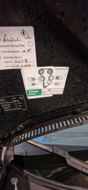 Melns Volvo V60 2013 Viļņa, ar dzinēja tilpumu 2.40 L un nobraukumu 303 tūkst. km par 7300 €, foto 43 vietnē AUTOMOTO.COM.LV