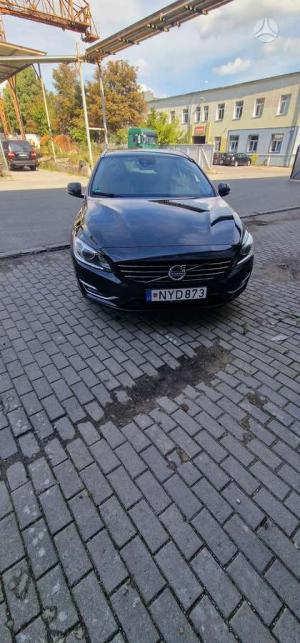 Melns Volvo V60 2013 Viļņa, ar dzinēja tilpumu 2.40 L un nobraukumu 303 tūkst. km par 7300 €, foto 51 vietnē AUTOMOTO.COM.LV