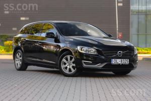 Melns Volvo V60 2013 Jelgava, ar dzinēja tilpumu 1.60 L un nobraukumu 119 tūkst. km par 8500 €, foto 4 vietnē AUTOMOTO.COM.LV