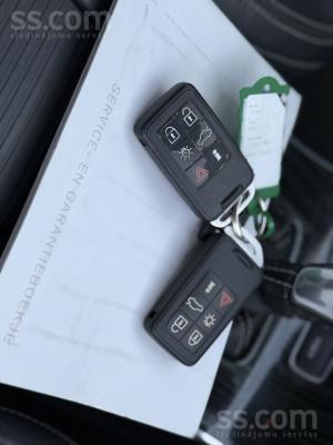 Melns Volvo V60 2013 Rīga, ar dzinēja tilpumu 2.40 L un nobraukumu 251 tūkst. km par 8150 €, foto 24 vietnē AUTOMOTO.COM.LV
